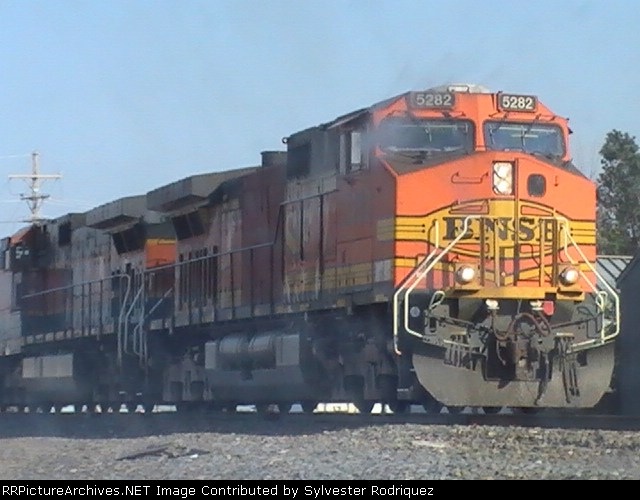 BNSF 5282